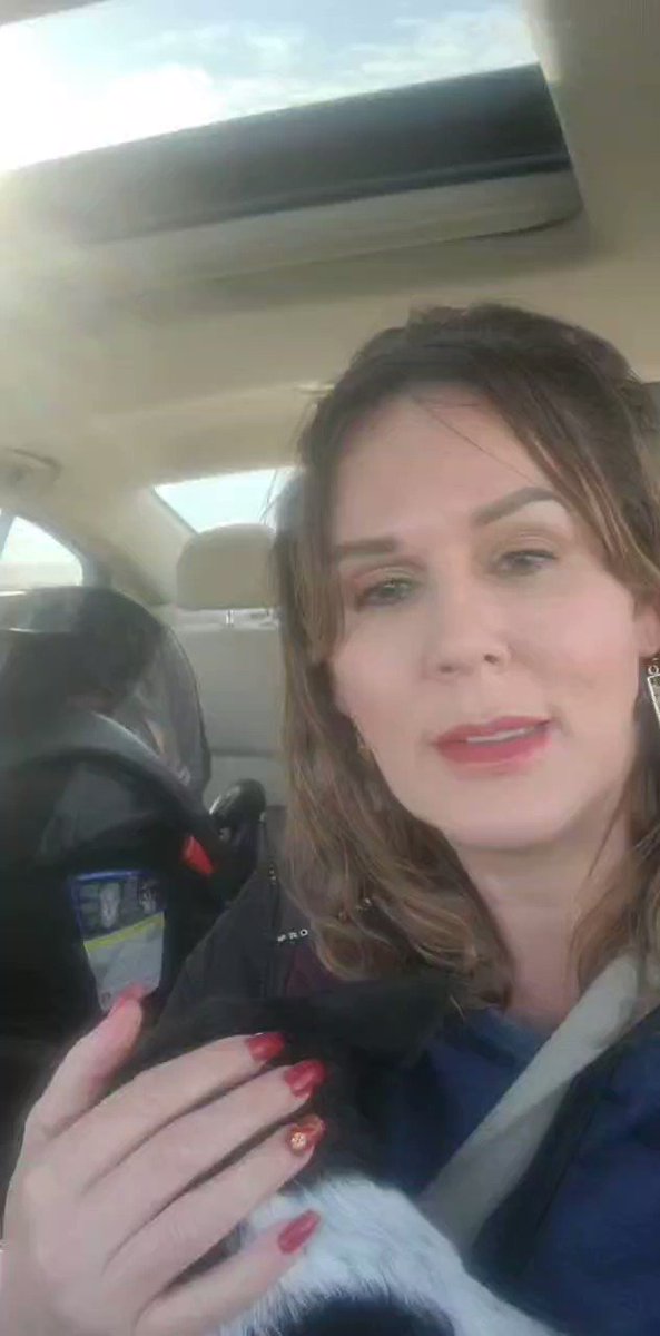 Ursula Tv on Twitter: "Add me on Snapchat! Username: ursula_andrea20 https://snapchat.com/add ...