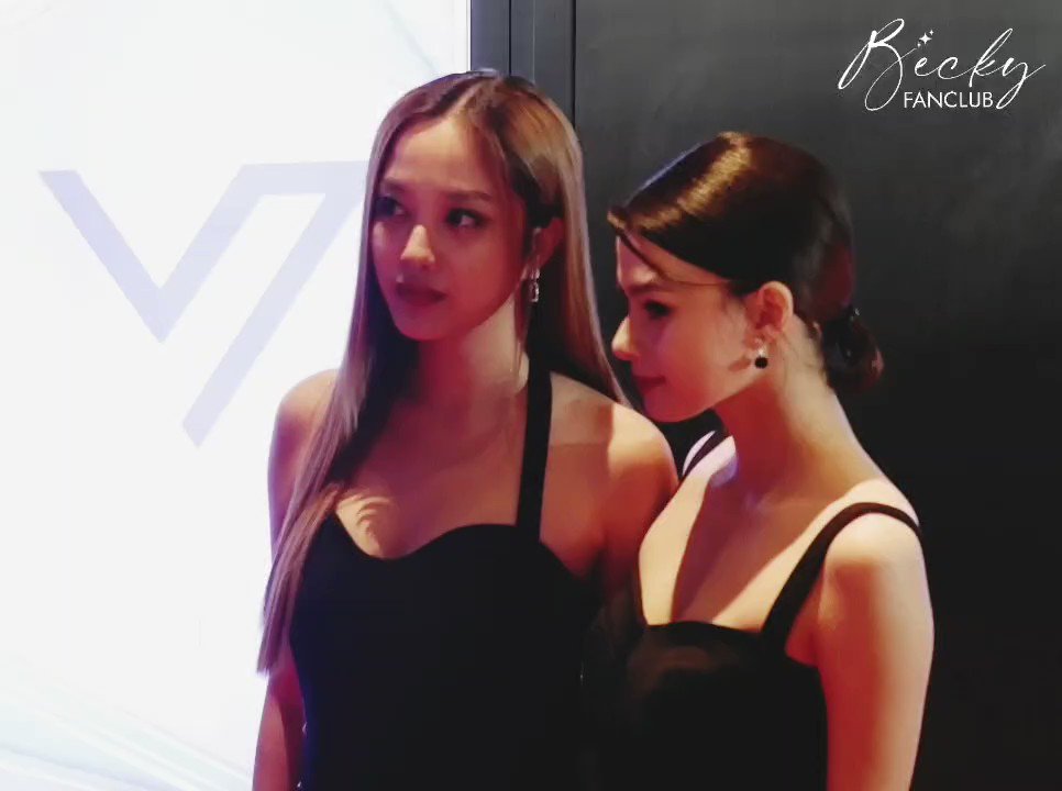 BECKY FANCLUB 🎁🎄 on Twitter: "สวยแบบจิกกล้องแทบแตก IDF Y UNIVRSE #วายยูนิเวอร์สxIDF #ฟรีนเบค ...