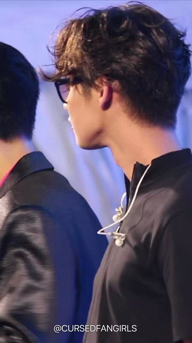 CursedFangirls★彡 on Twitter: "BIRTHDAY BOY~😳 @bbrightvc #25thBrightDay #bbrightvc"