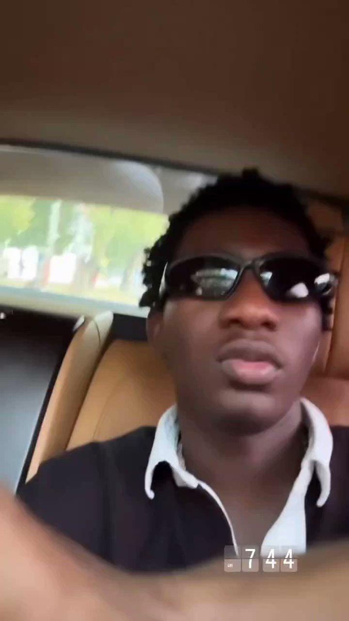 ee 🦁 on Twitter: "BIG WIZ IN GHANA 😉😍🔥 https://t.co/bJdrHYv1Gh" / Twitter