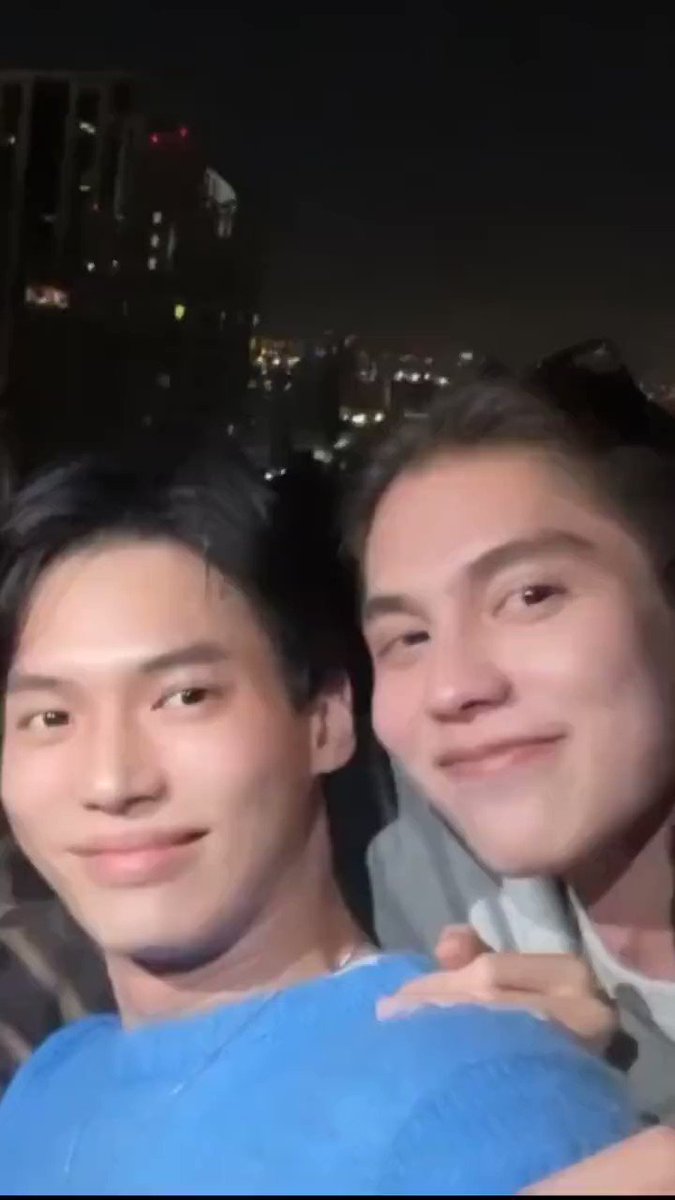 𝙎𝙖𝙧𝙖𝙬𝙖𝙩𝙏𝙞𝙣𝙚 on Twitter: "BrightWin count down together 😭😭😭😭 #ไบร์ทวิน #bbrightvc #winmetawin"