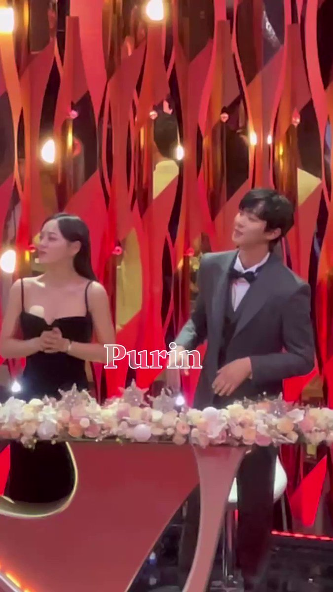 푸린누나💗Purin💗 on Twitter: "221231 SBS 연기대상 배우 #안효섭 너무 귀여워서…배우님 귀여운 춤선(? 모두 꼭 보고가세효🕺🏻 오늘 정말 너무너무 ...