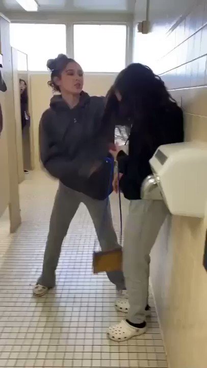 Girlfights on Twitter: Girlfights on Twitter: