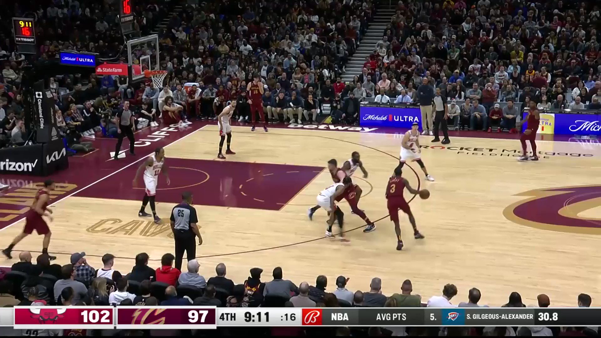 NBA on Twitter: "44 PTS for Donovan Mitchell 👀 The Cavs are making a Q4 comeback on the NBA App ...