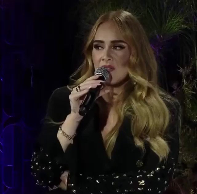 The Memes Archive On Twitter Rt Thememesarchive Adele Burst Out