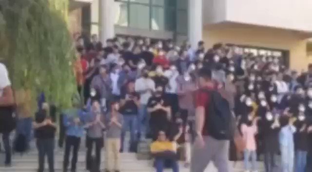 داریوش ایرانی On Twitter Rt Mahdadirani باید رید به روی و یا احیانا قبر والدینت با همچین