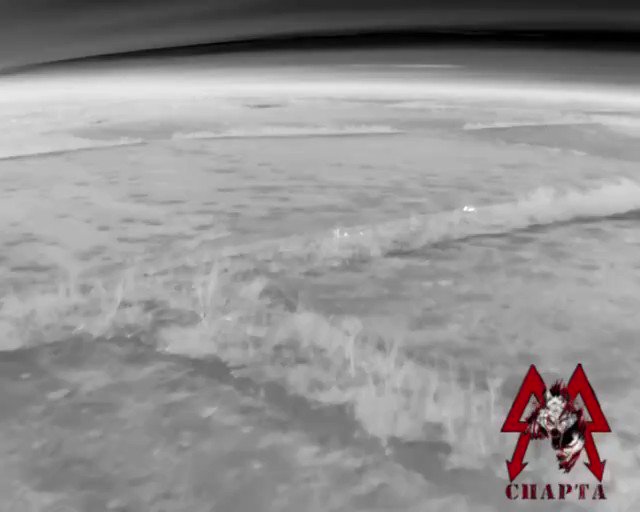 Kruku on Twitter: "Rosyjski dron nękający grupę ukraińskiej piechoty wspartą bojowym wozem ...