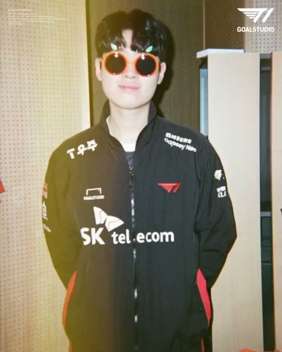 bb 🌴 on Twitter: "t1 x goalstudio https://t.co/ZgSszurtPB" / Twitter