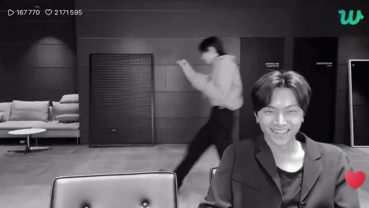 zi loves jay 🧸 on Twitter: "230110 JAYHOON FIRST WLIVE https://t.co/wyc8Fp4OCv" / Twitter