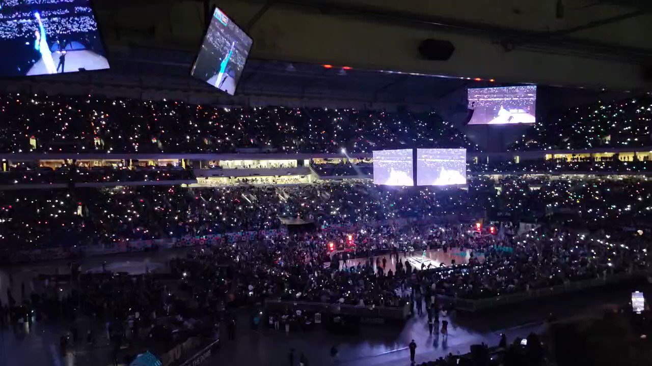 Manu Ginobili on Twitter: "Great atmosphere!! Amazing work @Spurs! https://t.co/5ePdUyMy80 ...