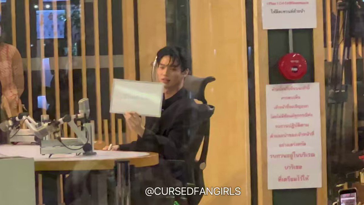 CursedFangirls★彡 on Twitter: "รักมาก~ค่ะ @winmetawin #WINOneMoreChance1M #winmetawin"