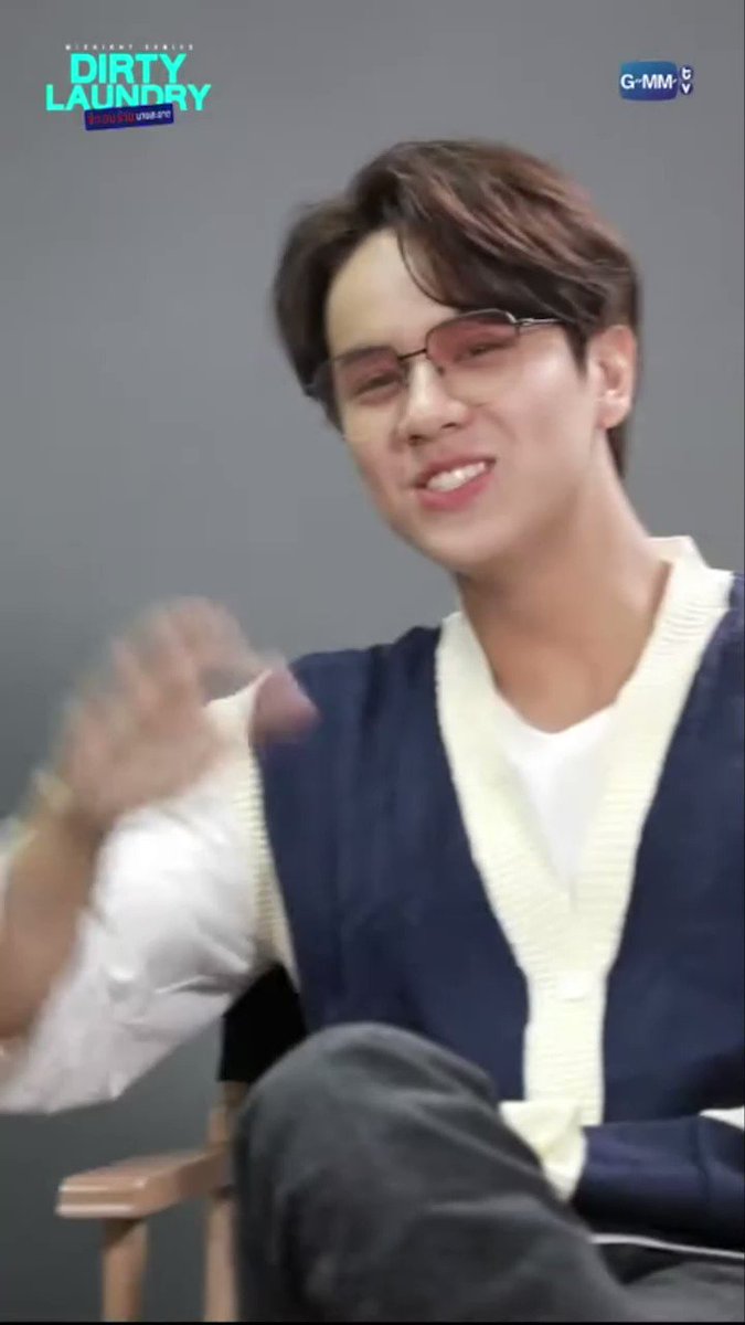 นนนไดอารี่ 📚 On Twitter อวยยศซีรีส์ตัวเองแล้วหนึ่ง 😂
