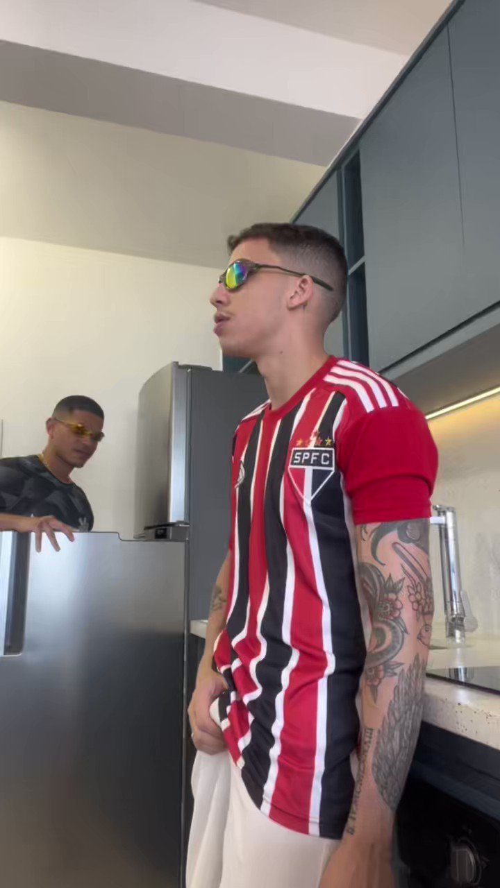 Leonardo Safra On Twitter Aquela Foda Bem Gostosa Depois Do Futebol ⚽️🥵