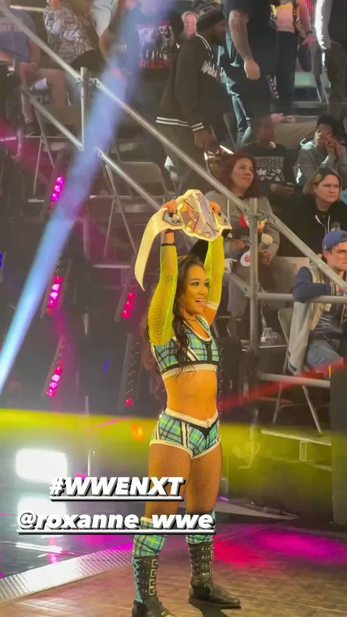 Sonya Bayley - WWE Fan 🐑🌈 on Twitter: "Roxy Roxy Roxy @roxanne_wwe #WWENXT"
