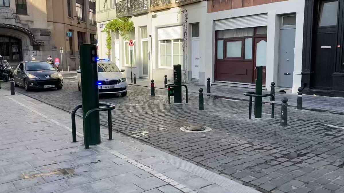 World Bollard Association On Twitter The Number ONE Tourist Attraction In Brussels Stunning world-bollard-association-on-twitter-the-number-one-tourist-attraction-in-brussels-stunning