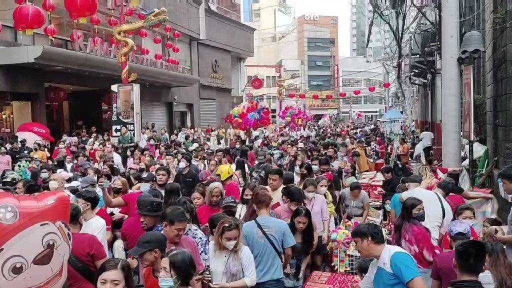 Reiniel Pawid on Twitter: "PANOORIN: Patuloy ang pakikibahagi ng ilang Pilipino sa selebrasyon ...