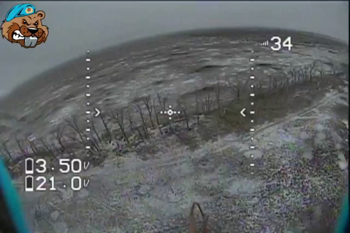 Tony on Twitter: "🇷🇺VDV using unidentified type of kamikaze drones against enemy infantry (not ...