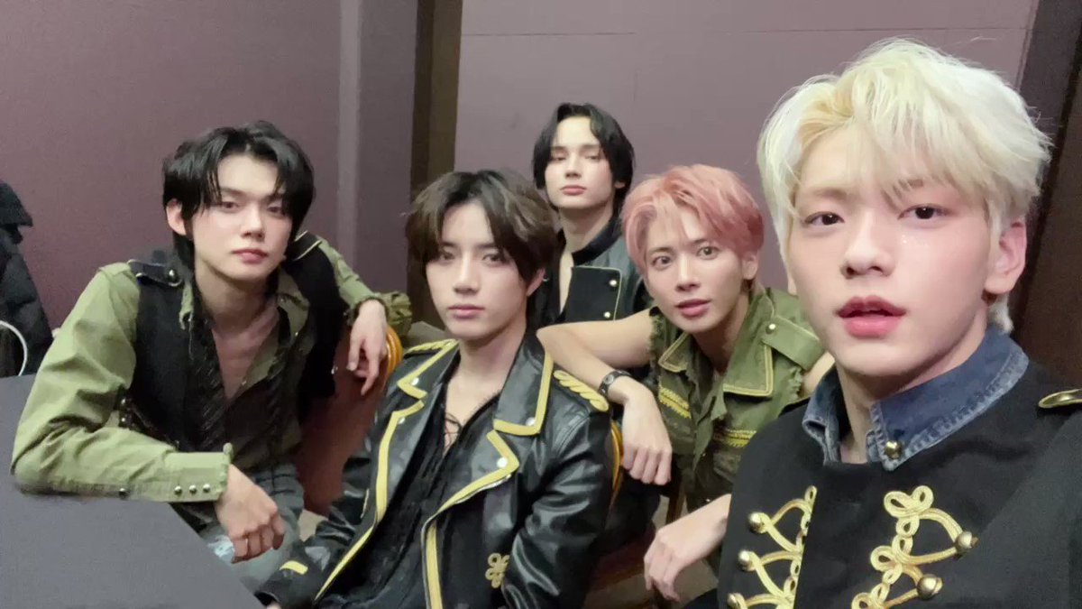 sia on Twitter: "RT @TXT_bighit: [#오늘의TXT] 230126 #투모로우바이투게더 의 메세지💌 '이름의 장: TEMPTATION' 많관부 ...