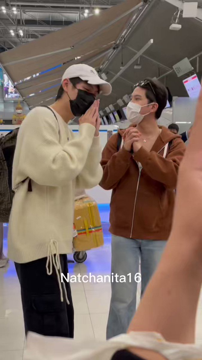 📂 firstkp archive on Twitter: "RT @Natchanita16: เดินทางปลอดภัยนะ เฟิ้ดพยักหน้าน่ารักก ...
