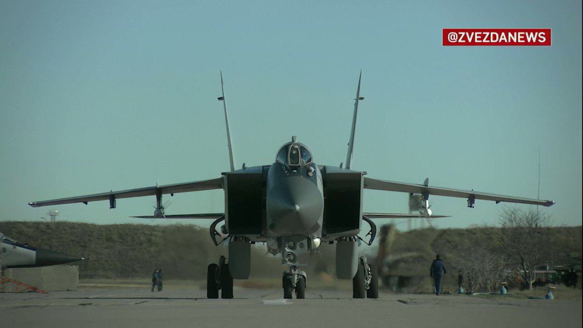 Dariusz Zawadzki on Twitter: "RT @Military_oO: MiG-31BM fighter-interceptors of the Russian ...