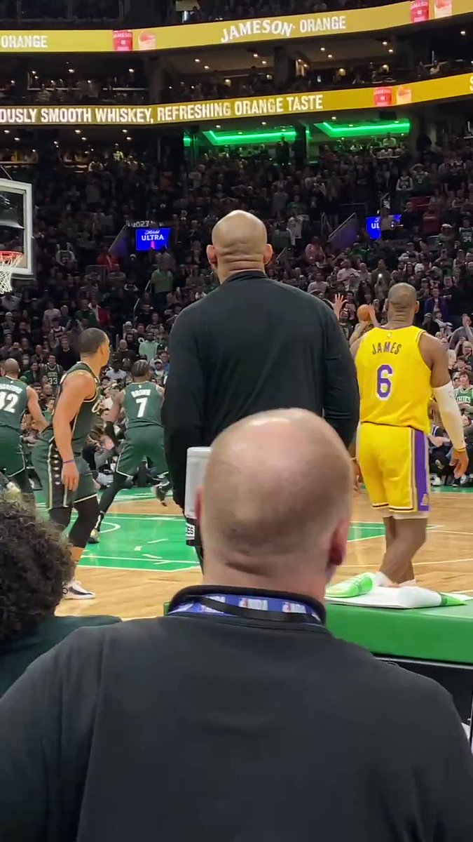 ClutchPoints on Twitter: "Patrick Beverley's putback dunk from the sidelines looks INSANE 🆙"