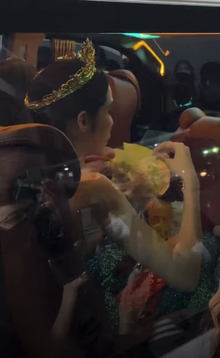 NN_🐰 on Twitter: "RT @Pattama_Yo: โอ้ยเอ็นดูไม่ไหว 555+ คงหิวน่าดู เคี้ยวตุ้ยๆคำอย่างใหญ่เลยเจ้า ...