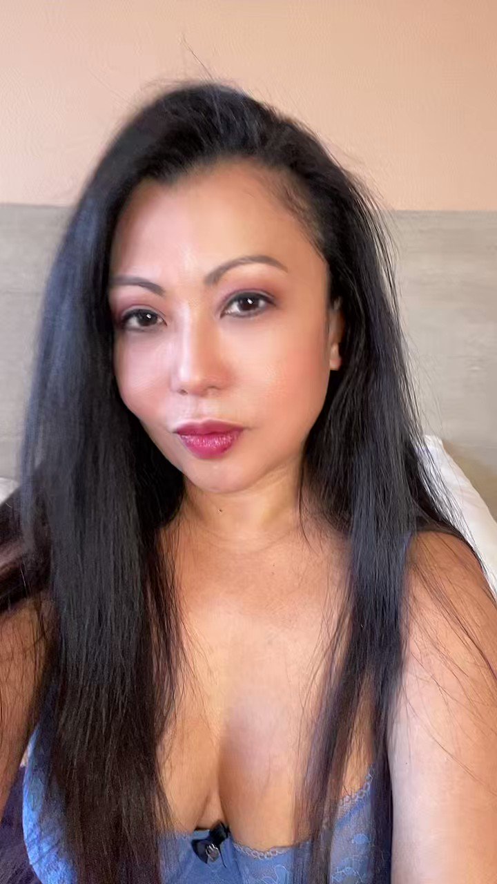 Krystal Davis on Twitter: "Hello LA Talents! I’ll be back from 2/2 - 2/4! DM me to collab! https ...