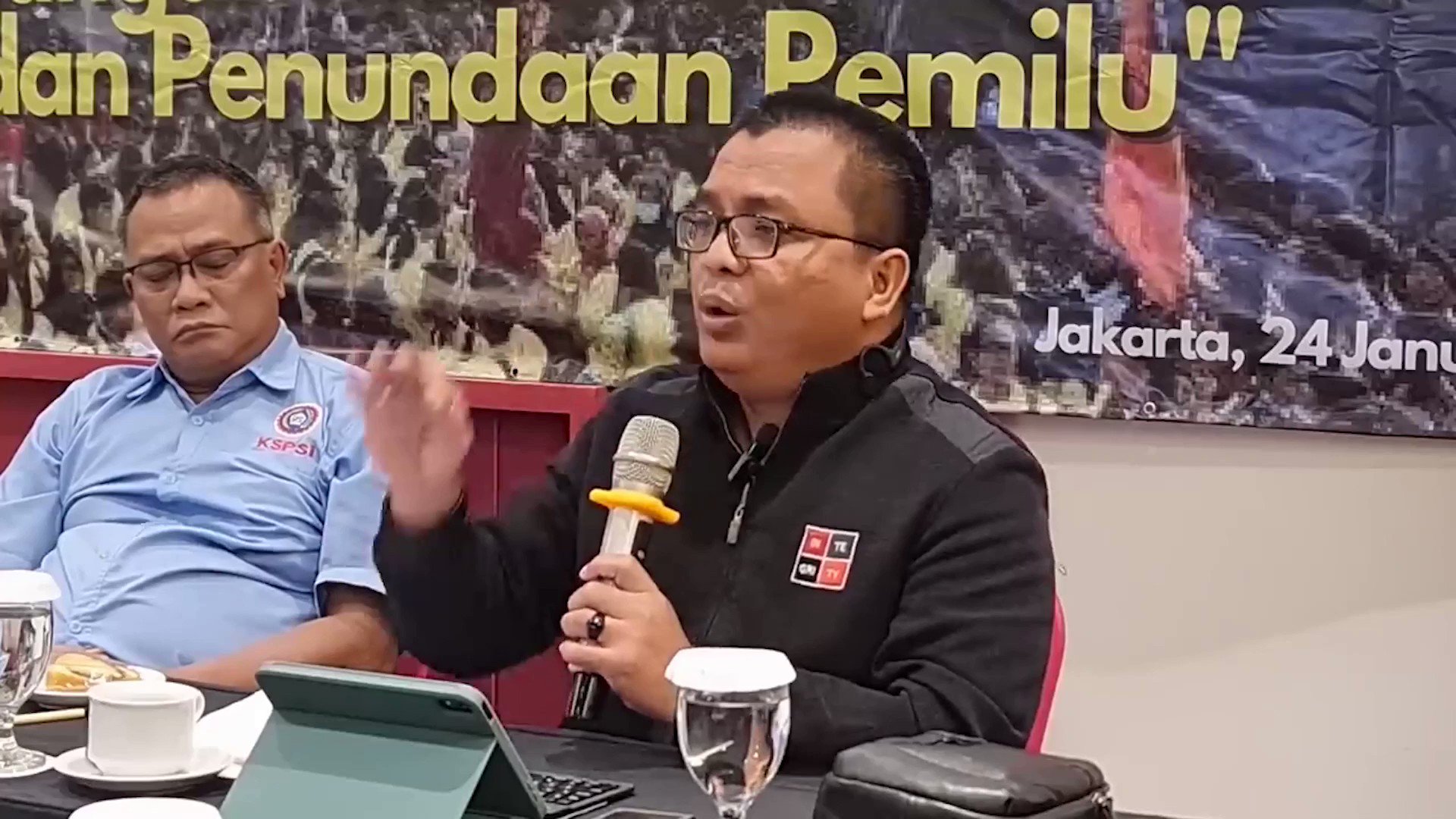 Ruwet Ruwet (@2ruwet2) / Twitter