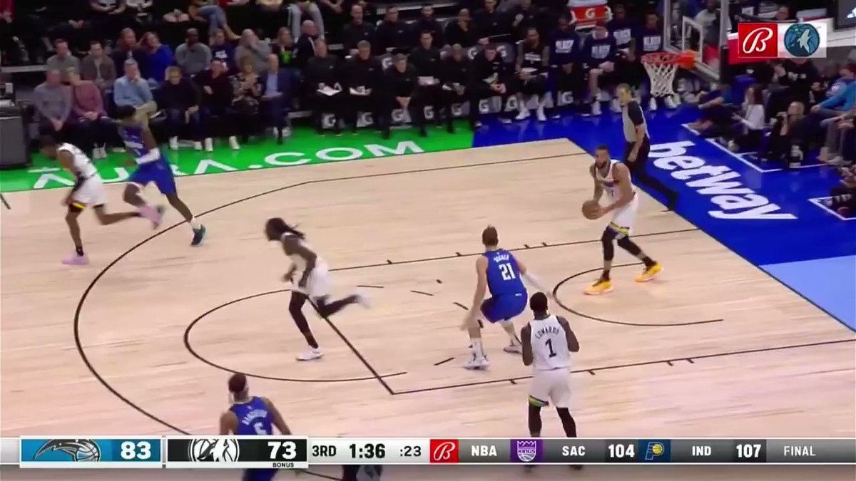 wolvesFan on Twitter: "¿? wtf does this even mean lol"