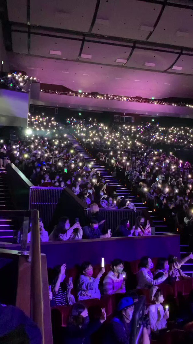 CursedFangirls★彡 on Twitter: "RT @_opywpy_: 🥺🥺🥺 cr. thitaree_som #ShootingStarInTaipei # ...