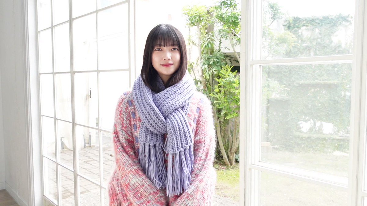 櫻坂46大園玲1st写真集『半分光、半分影』【公式】発売中 櫻坂46大園玲1st写真集『半分光、半分影』【公式】発売中