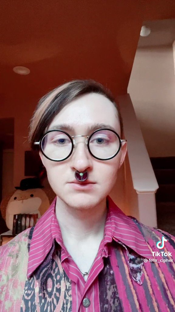 Dandy On Twitter Some Dude Got Called Out On Tiktok For Wearing A