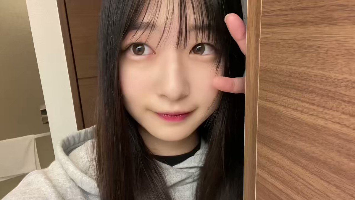ノーマルカメラで撮ってみた!これからチアーズ限定公開の動画を撮るよ〜禁止されていることをするので明日、公開されるのを楽し Twihub ツイハブ