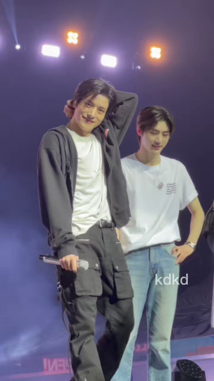 kdkd🍬 on Twitter: "I miss Jaeyun so much… what should I do…😣 https://t.co/MZ49L7F31X" / Twitter