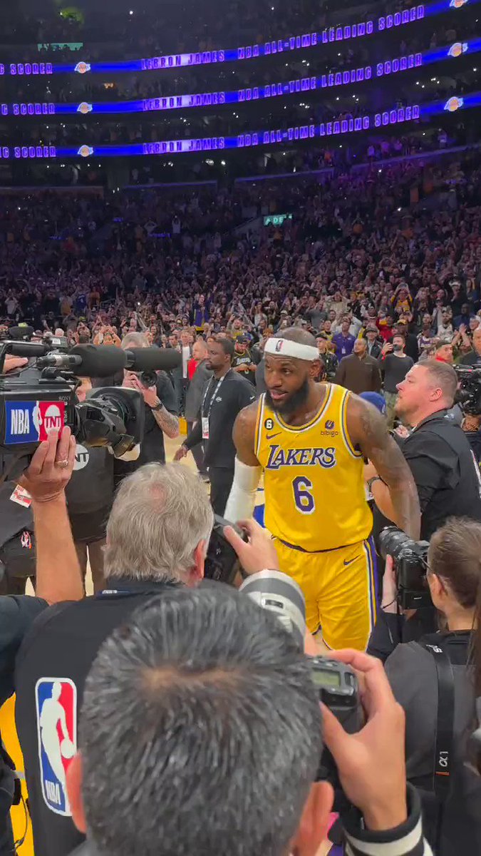 Inquirer On Twitter Rt Inquirersports Lebron Soaks It All In π