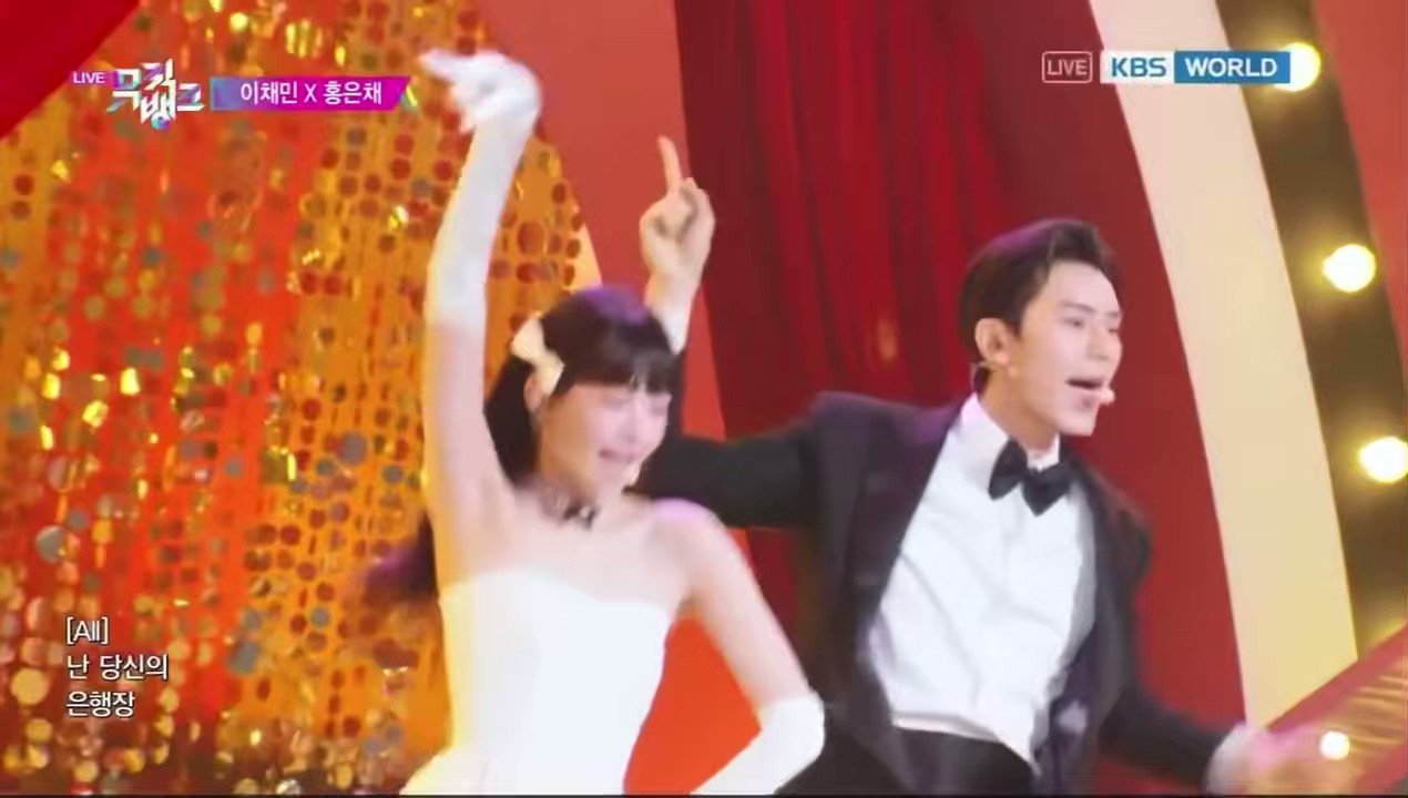 joe on Twitter: "EUNCHAE SOLO DANCE BREAK FOR MUSIC BANK SPECIAL STAGE! 🤍 https://t.co ...