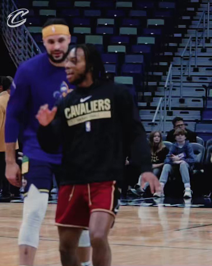 Cleveland Cavaliers on Twitter: "Every day you get to see @Larrydn22 is a good day. #LetEmKnow ...