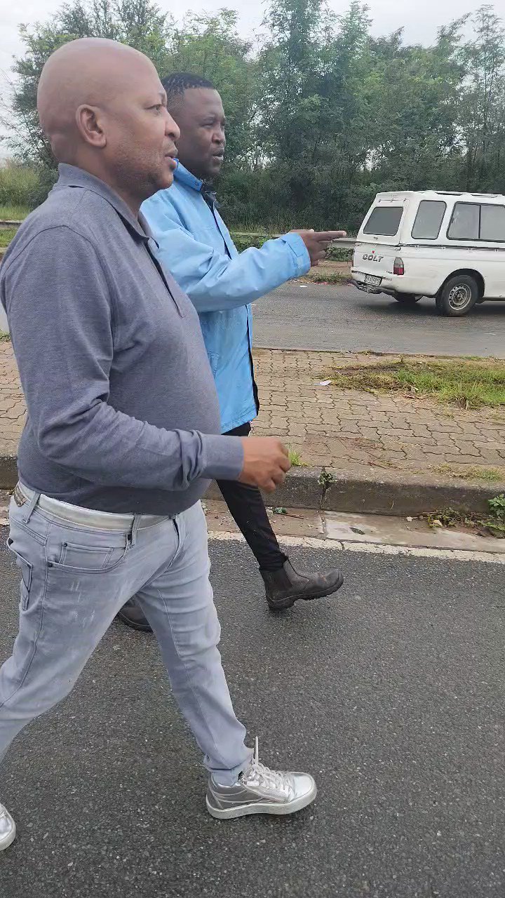Kenny Kunene (@Kenny_T_Kunene) / Twitter Kenny Kunene (@Kenny_T_Kunene) / Twitter