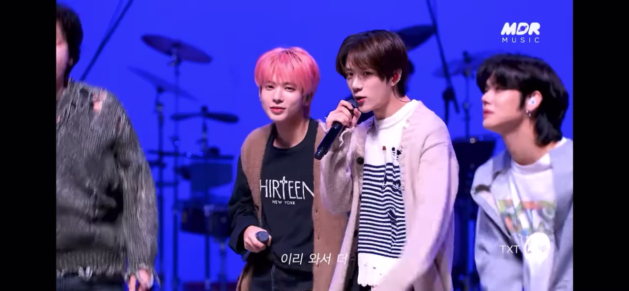 | TYUN DAY🐿️🐱 on Twitter: "AMÉ los vocals de hyuka y yeonjun en esta parte https://t.co ...