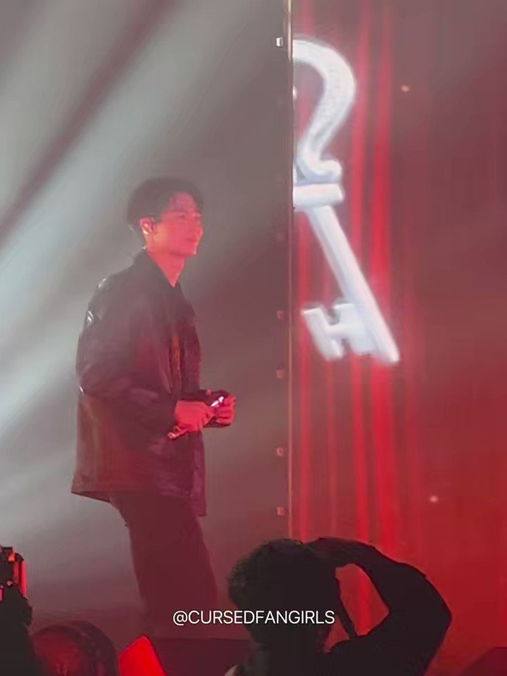 CursedFangirls★彡 on Twitter: "หม่ามี๊สัญญาว่าจะพัฒนาการร้องของตัวเองไปเรื่อยๆนะ~🤣 @winmetawin # ...