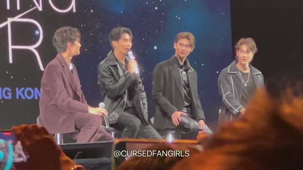 CursedFangirls★彡 on Twitter: "คุณหิรัญและเก้าอี้เจ้าปัญหา season 3 ปรับเก้าอี้ก็แล้ว แลกเก้าอี้ ...