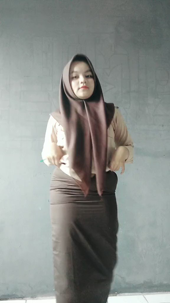 jilbab lonte on Twitter: "cewe pramuka viral https://semawur.com/nAvkW sc: tiktok #GISELLE"