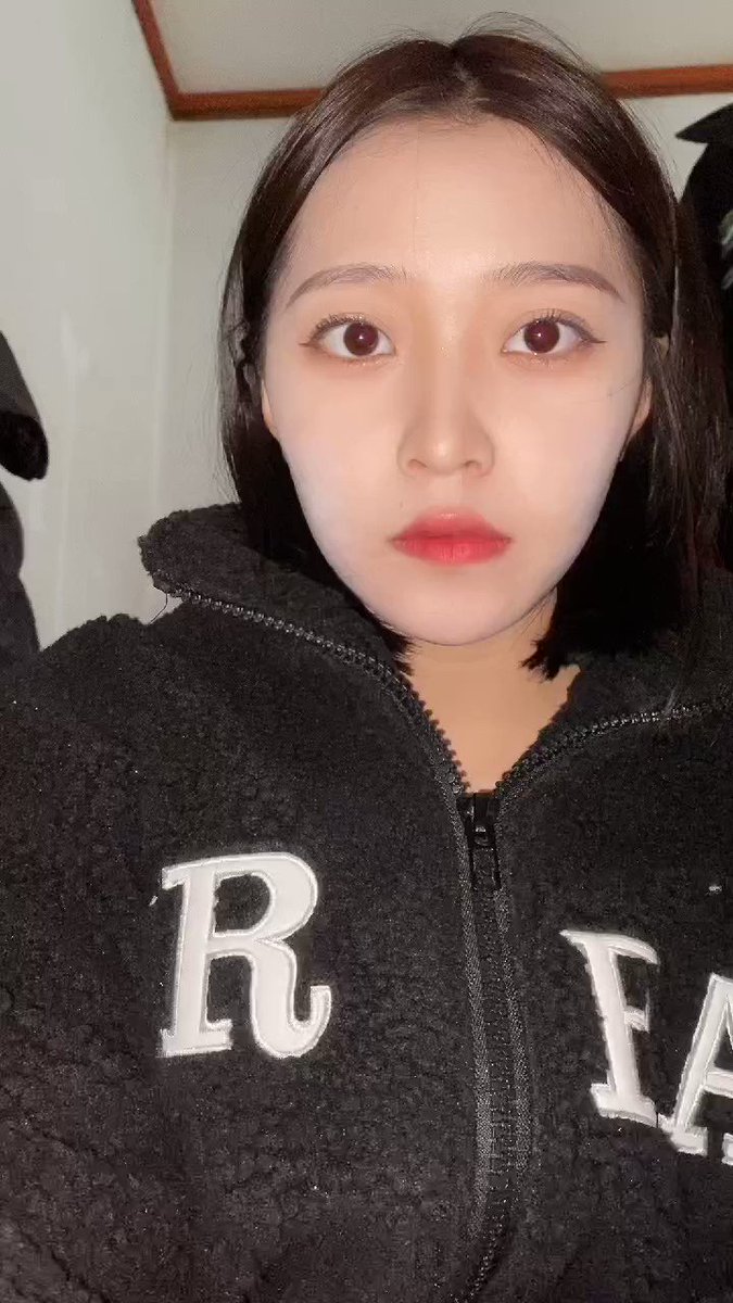 小美女捅喉咙qq2981922965 阿黑颜 啊嘿颜 アヘ顔 あへがお 아헤가오 崩坏脸 高潮脸 Ahegao 翻白眼舌头 #口腔 舌头 扁桃体 喉咙 深喉 口腔