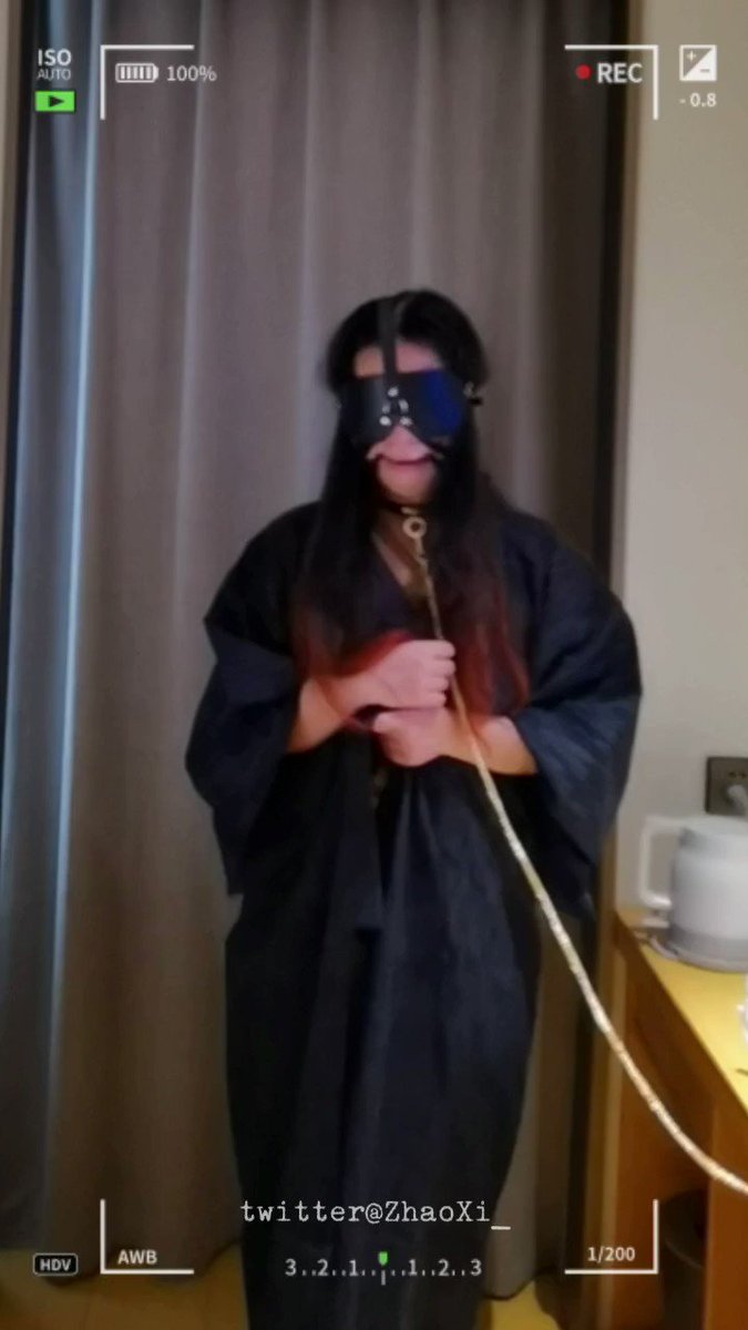 朝夕 on Twitter: "『监控中的一瞬』 出镜：@ZhaoXi_"