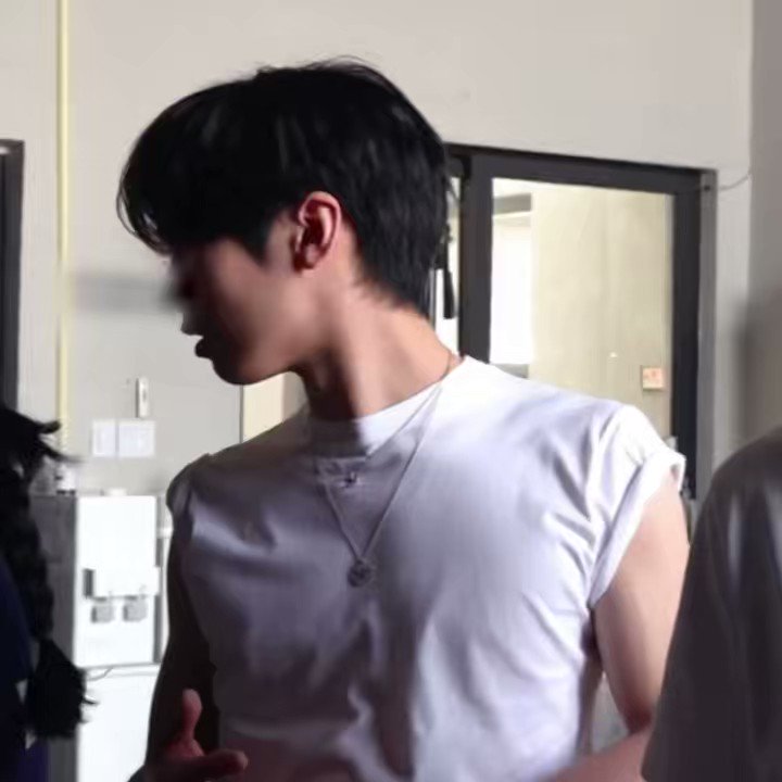 َ on Twitter: "RT @rockythinker: gorgeous gorgeous MANNNNNN"