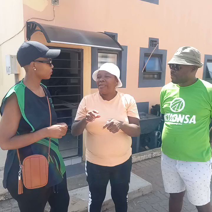 Nobuhle Mthembu on Twitter: "Insourcing beneficiary. Sisi Fikile is forever grateful to ...