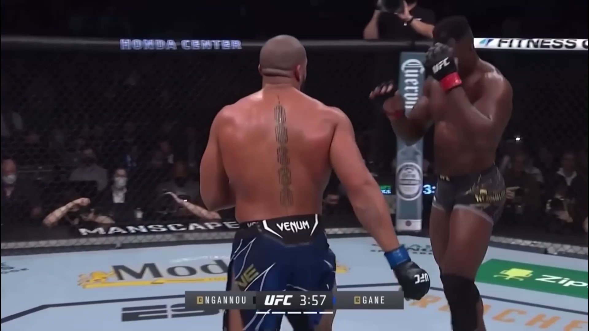 𝔻𝕚𝕒𝕞𝕠𝕟𝕕𝔼𝕝𝕓𝕠𝕨𝕤 💎 (@DiamondElbows) / Twitter