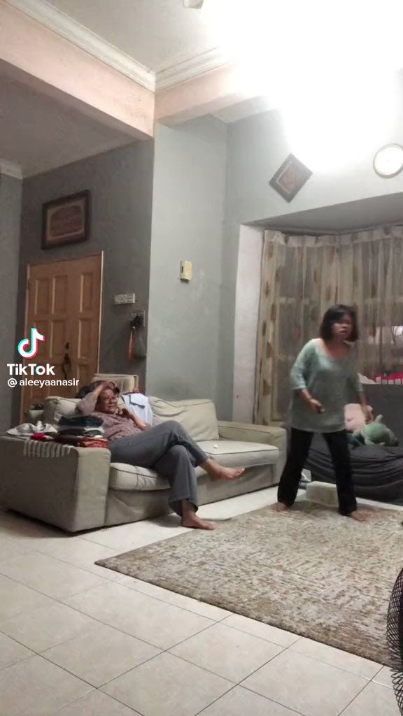 ֪ on Twitter: "ini ya videonya"