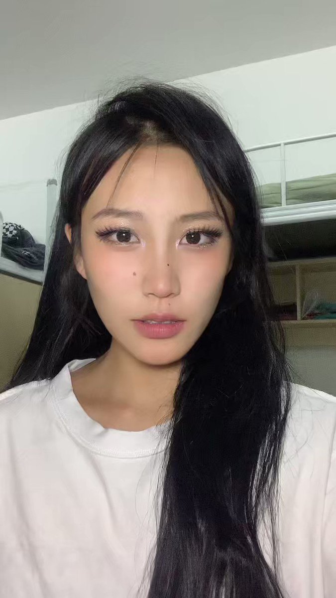 阿黑颜 啊嘿颜 アヘ顔 あへがお 崩坏脸 高潮脸 Ahegao 翻白眼舌头 #口腔 舌头 扁桃体 喉咙 深喉 口腔视频 口水 美女自拍 漂亮 反差 反差婊