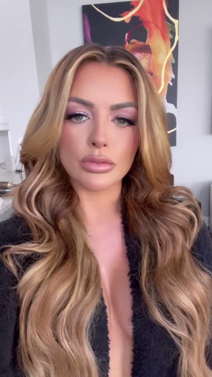 Jerk To Divas On Twitter Rt Jerktodivas Mandy Looking More And More Like A Fuck Doll Every